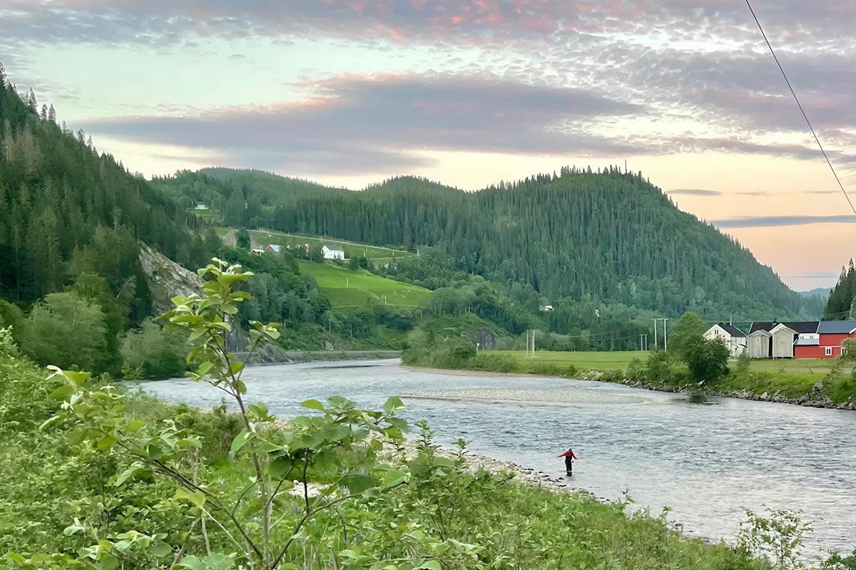 Gaula Fly Fishing for Salmon in Norway | FishingExplora