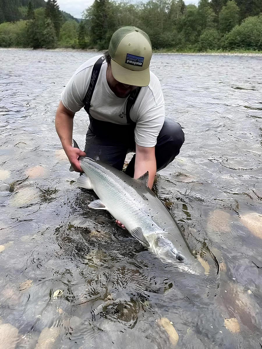 Gaula Fly Fishing for Salmon in Norway | FishingExplora